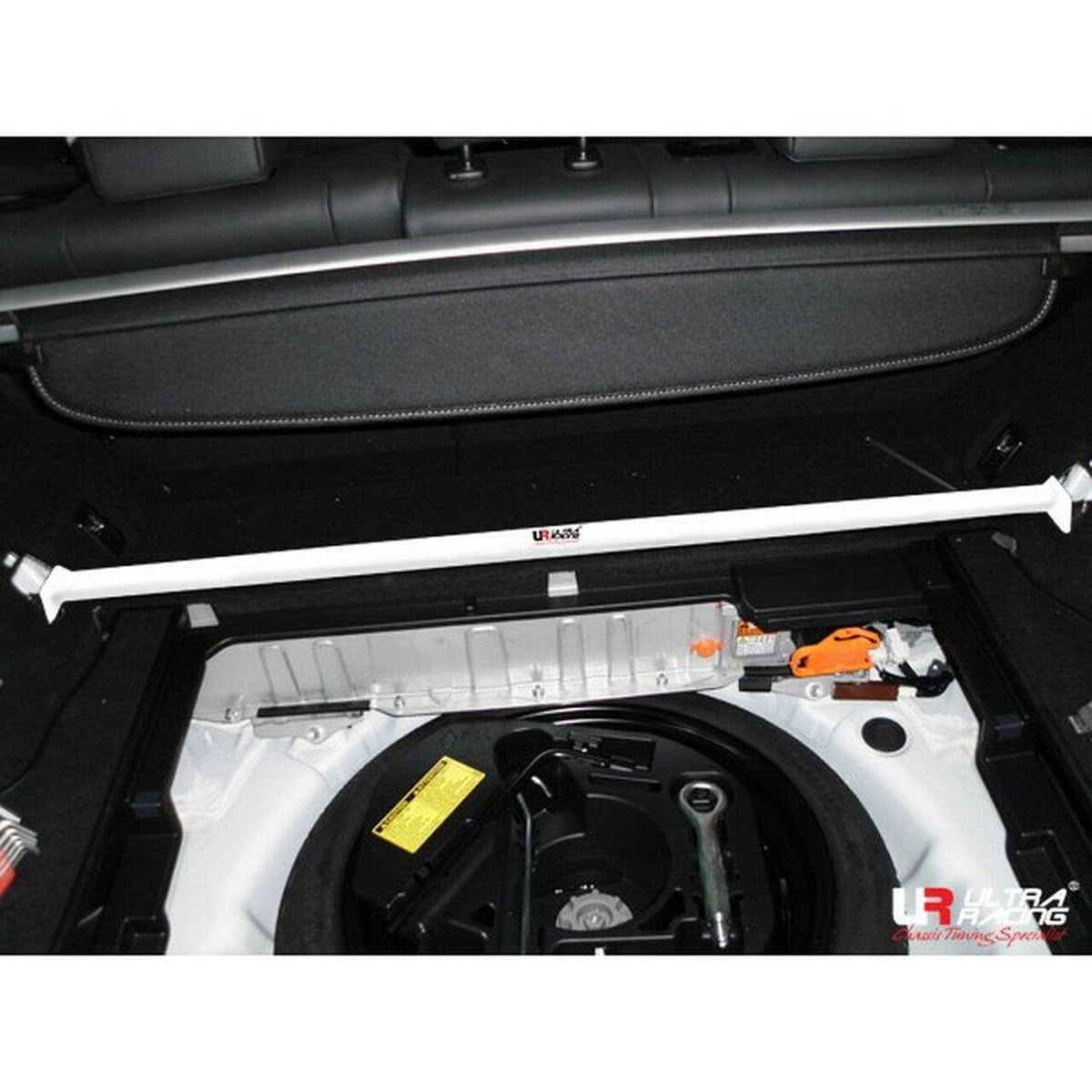 Ultra Racing Lexus CT 200 Hybrid (A10) 2011-2017 - Rear Trunk Bar (2 P ...
