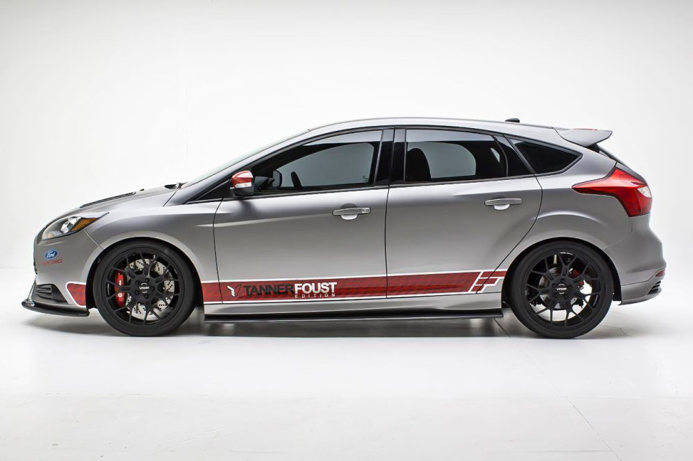 Street Scene Ford Focus ST 2013 - 2014 Front Chin Spoiler (Fiberglass ...