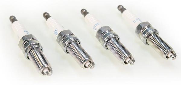 NGK Iridium Spark Plugs Stock Heat Range 1422 - Mitsubishi Evo X 2008 ...